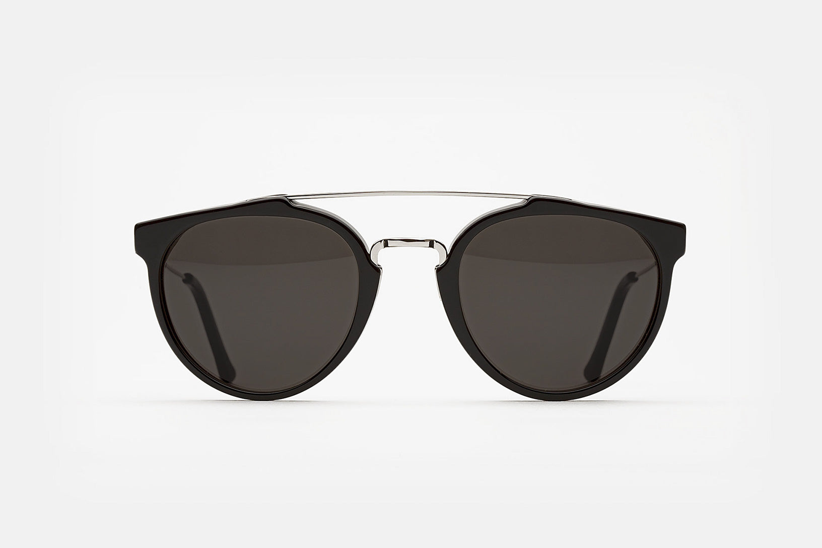 Giaguaro – Retrosuperfuture