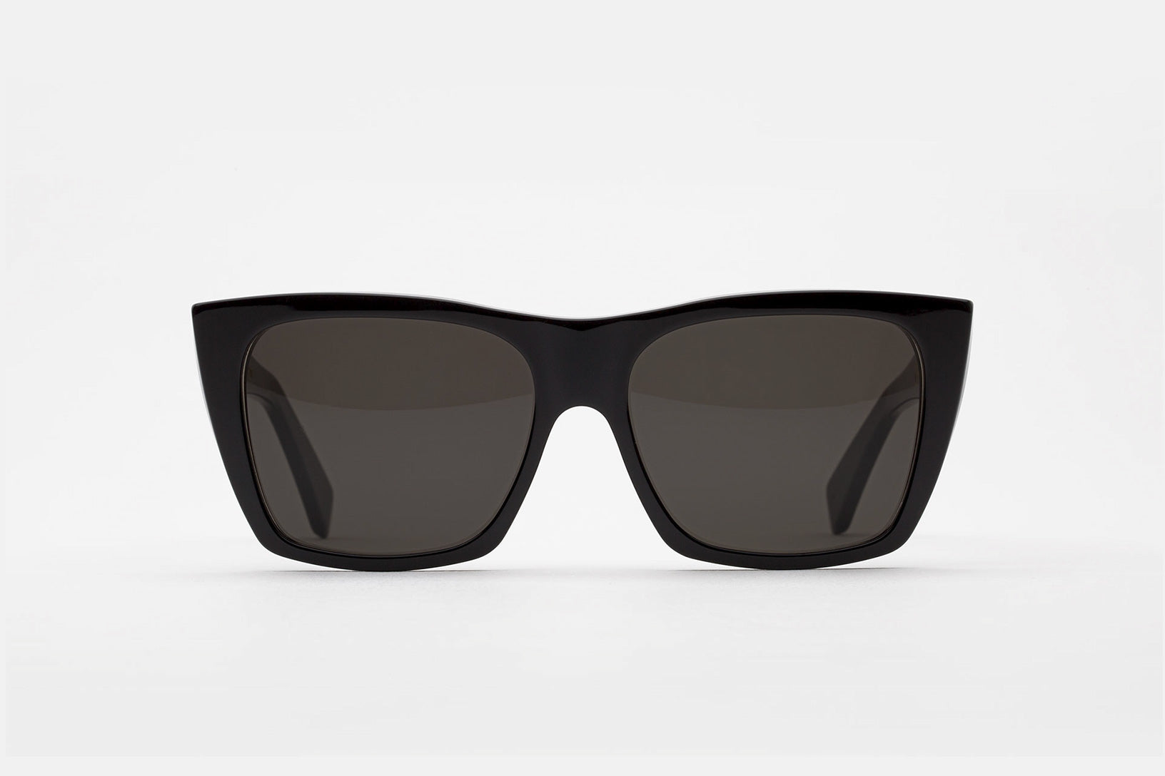 Oki – Retrosuperfuture