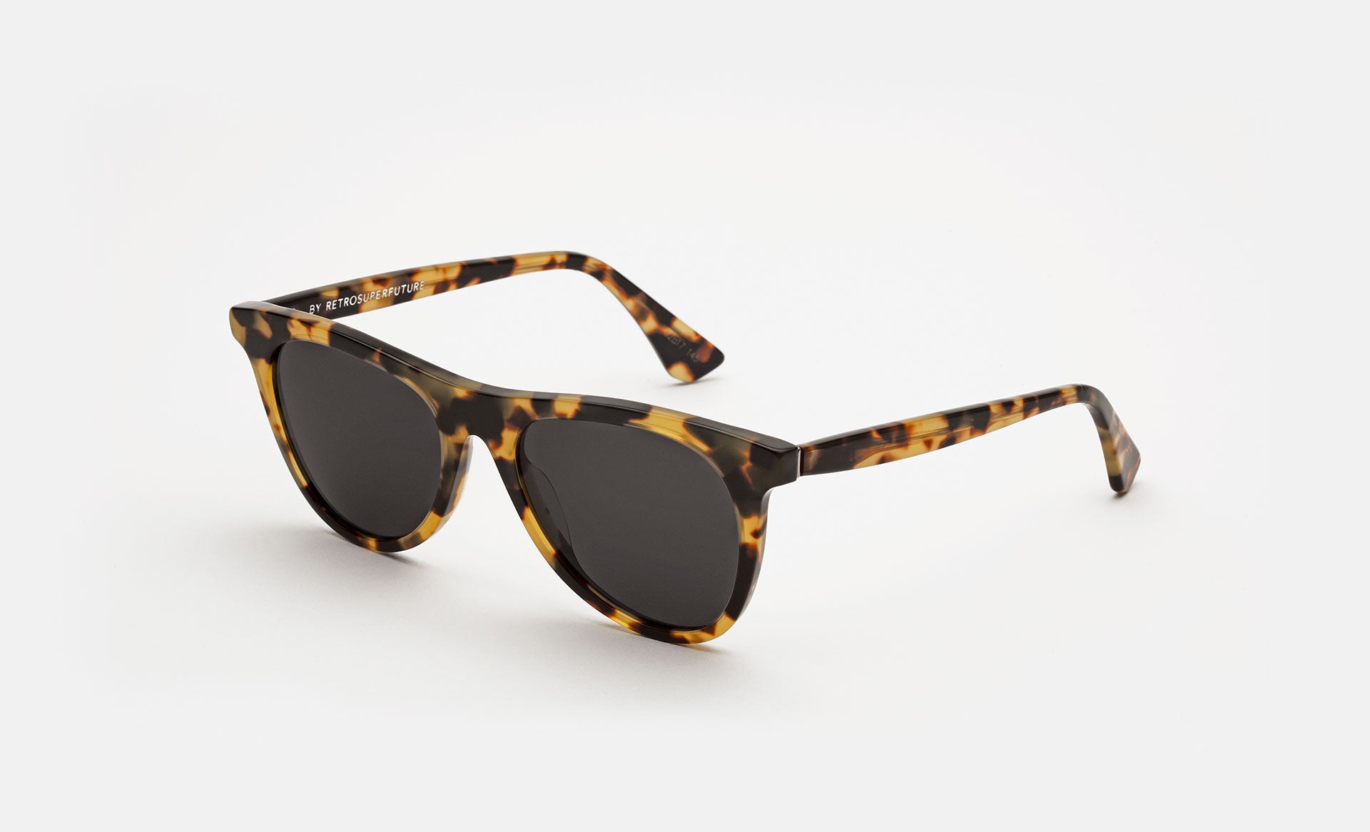 Man – Retrosuperfuture